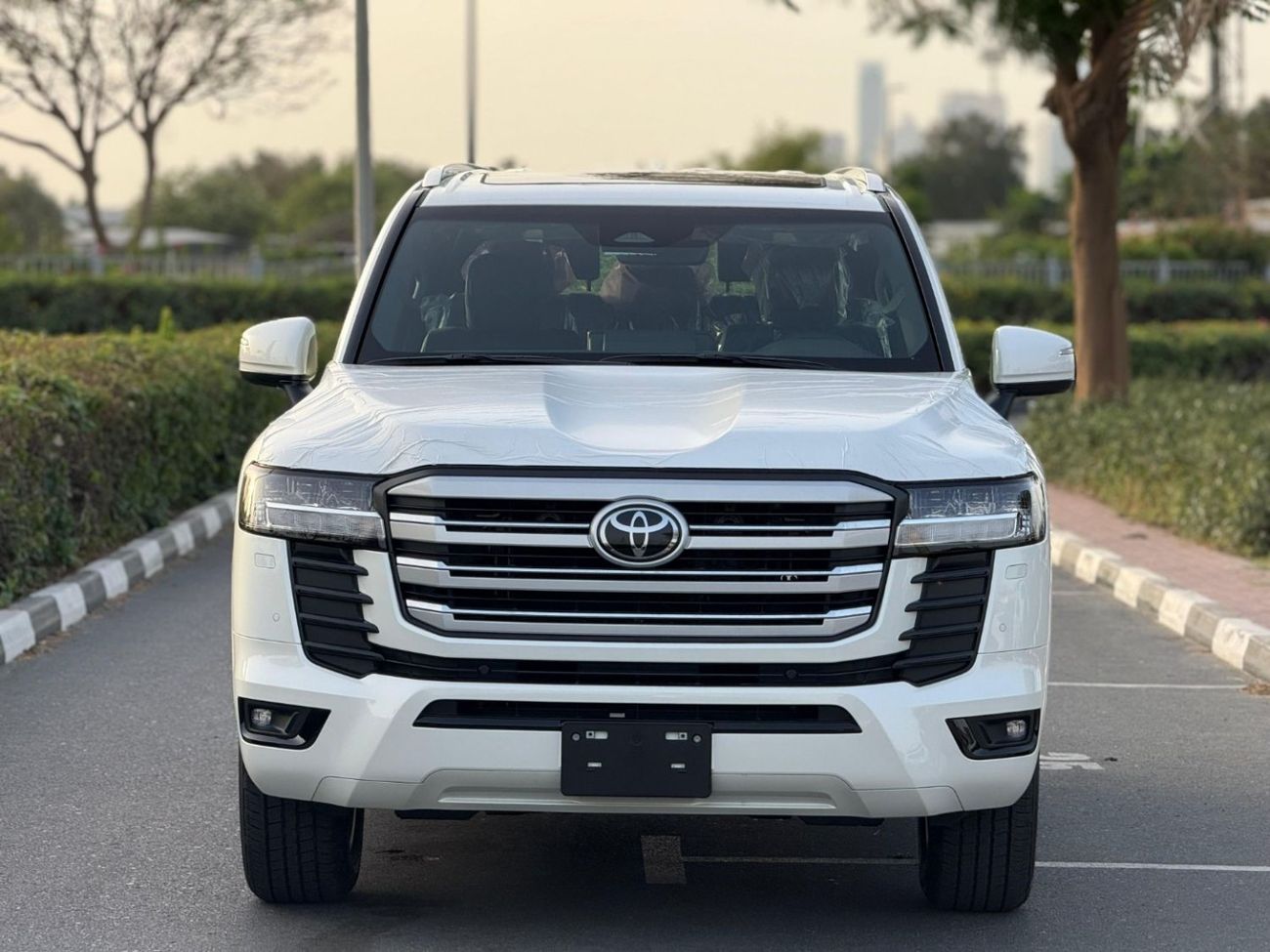 New Toyota Land Cruiser GXR 4.0L 2025 for sale in Dubai - 847475