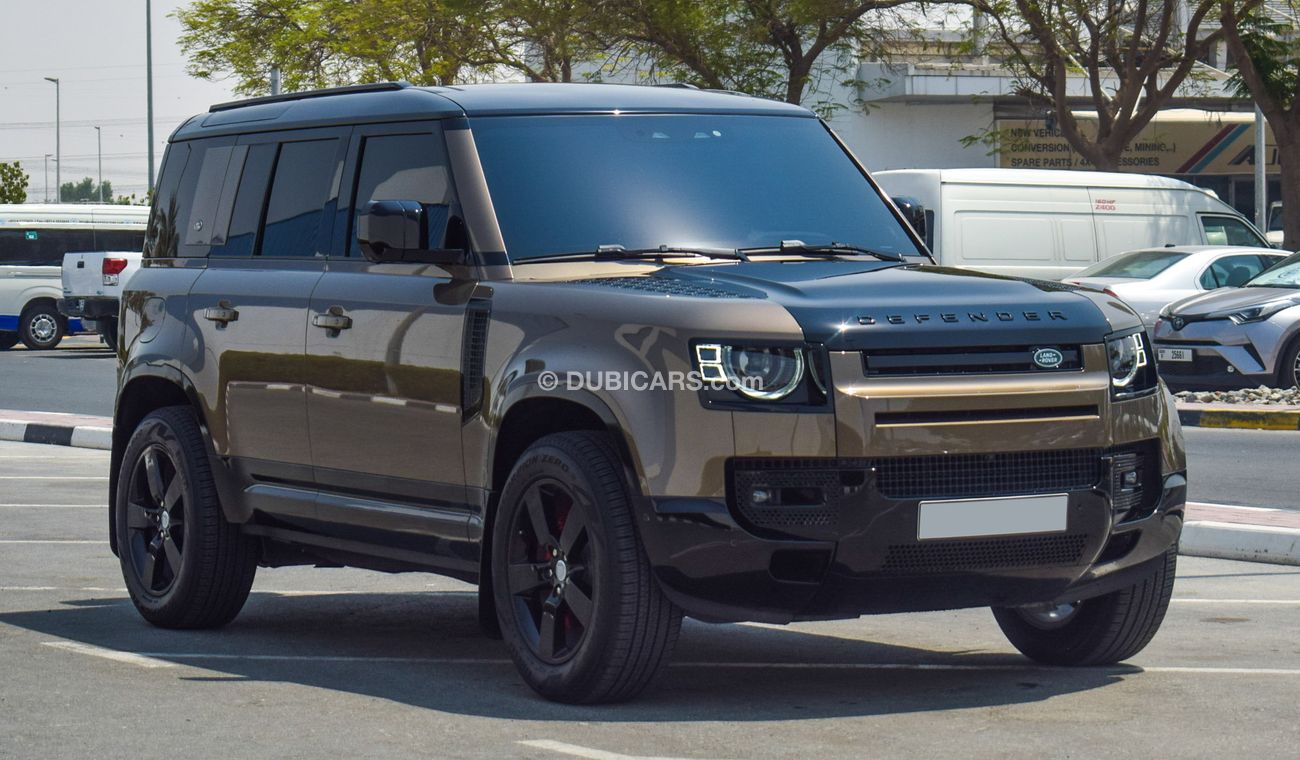 Used Land Rover Defender 2020 for sale in Dubai - 354453