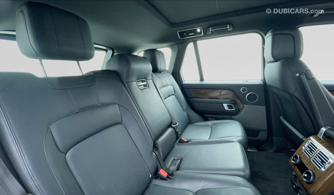 Used Land Rover Range Rover VOUGE 3000 2018 for sale in Dubai - 472749