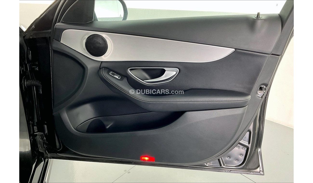 Used Mercedes-Benz C200 Standard (AMG Line) 2018 for sale in Dubai - 578254