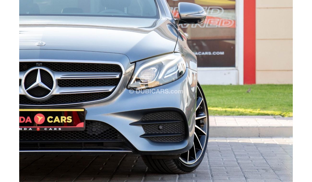 Used Mercedes-Benz E300 W213 2018 for sale in Dubai - 596591