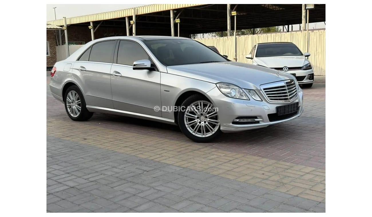 Used Mercedes-Benz E300 2012 for sale in Dubai - 638920