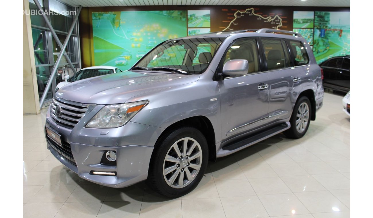 Used Lexus LX570 2011 for sale in Dubai - 236657