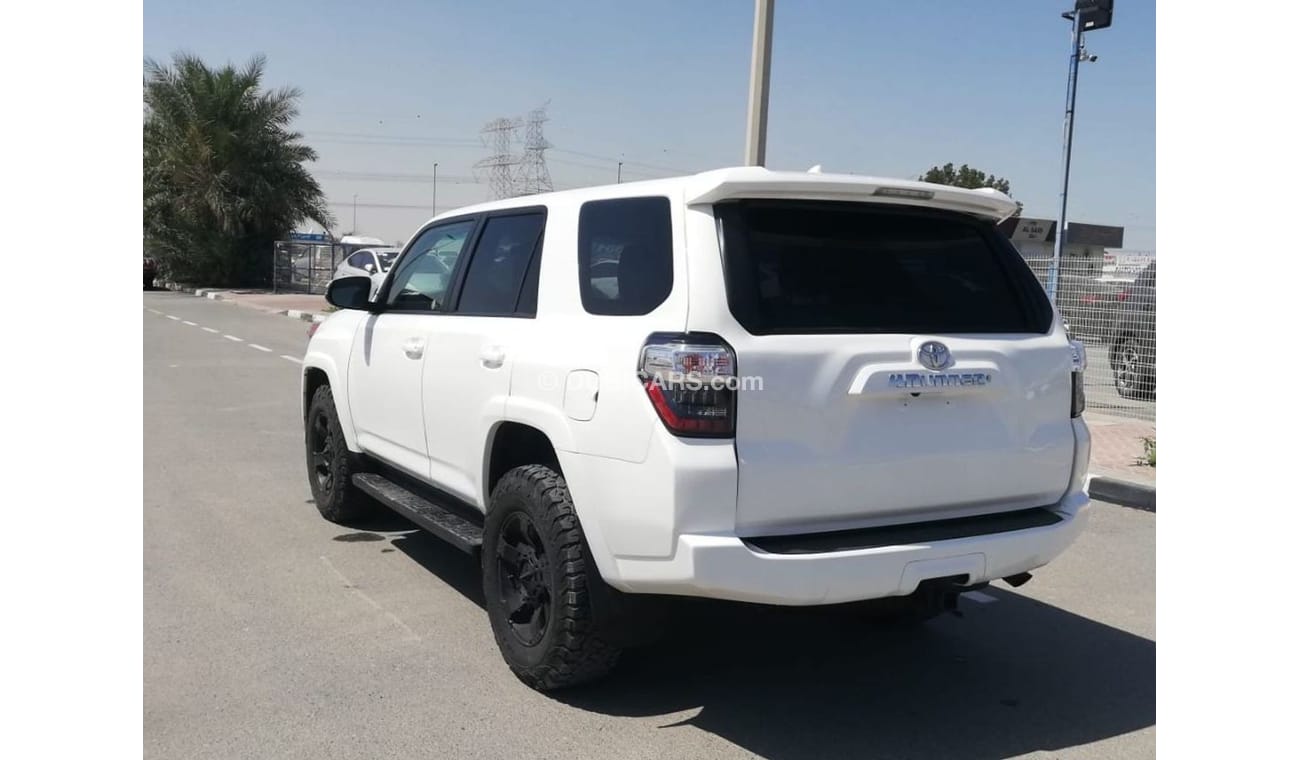 Used TOYOTA 4RUNNER 2019 4X4 - SR5 WHITE - FULL FULL OPTION 2019 for ...