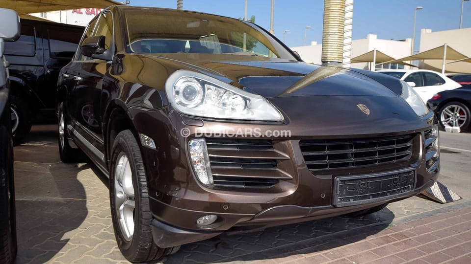 مستعملة بورش كايان أس 2010 للبيع في الشارقة - 283820