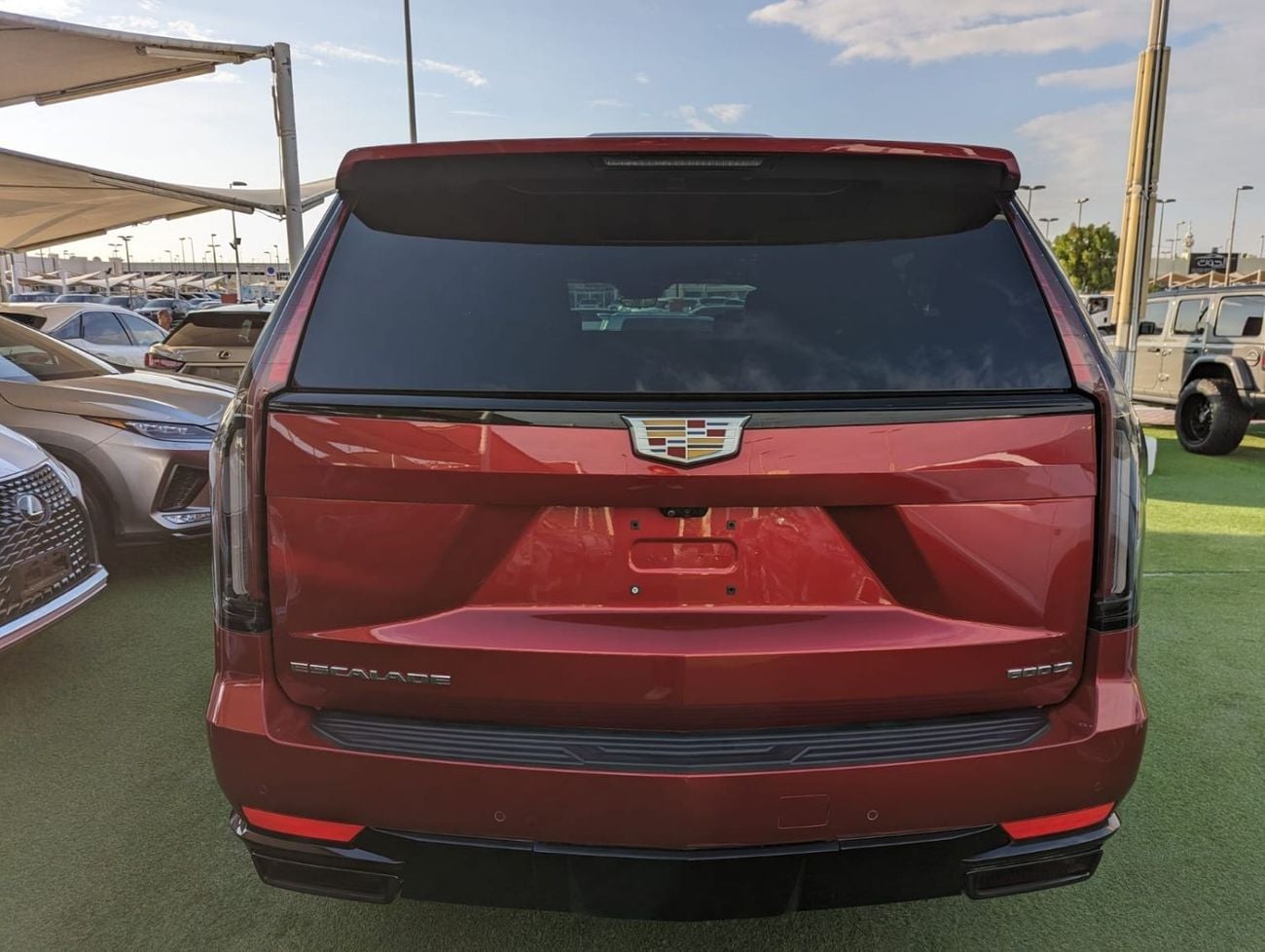 Used Cadillac Escalade 2022 6 cylinder clean car no accident no paint ...