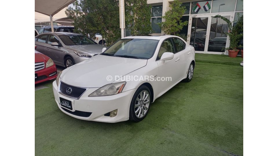 Used Lexus IS300 Gulf model 2007, white, beige interior, number one ...