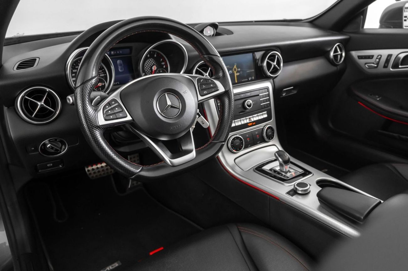 Used Mercedes-Benz SLC 200 Std 2.0L 2017 for sale in Dubai - 791752