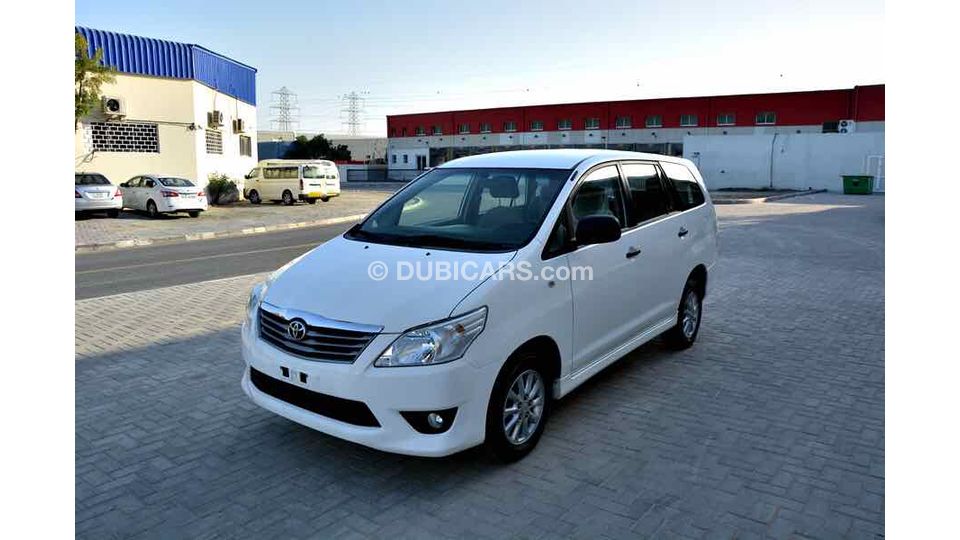 Toyota Innova for sale: AED 48,000. White, 2014