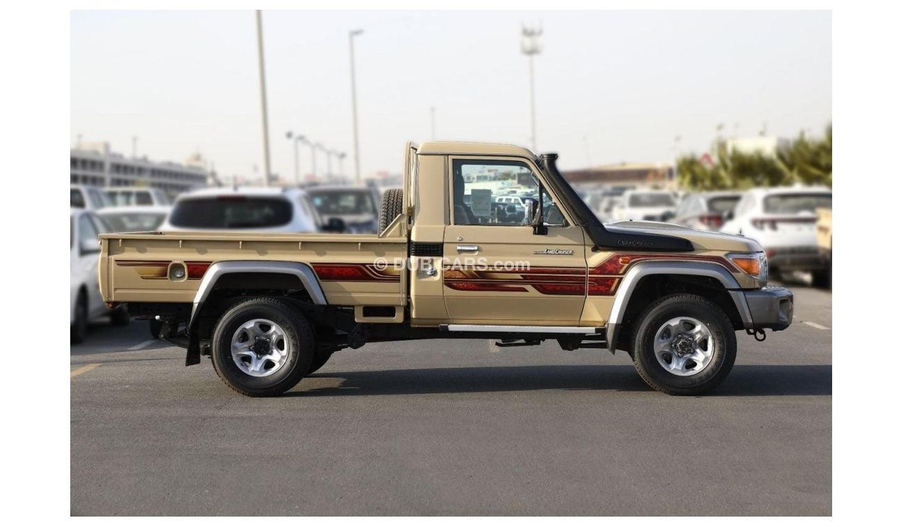 New 2023 Toyota Land Cruiser PIck Up 4X4 Single Cab 4.5L V8 With Diff ...
