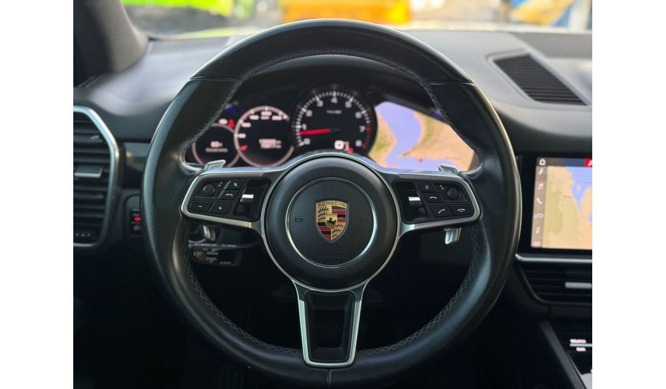 Used Porsche Cayenne Std 3.0L (335 HP) 2019 for sale in Dubai - 825504