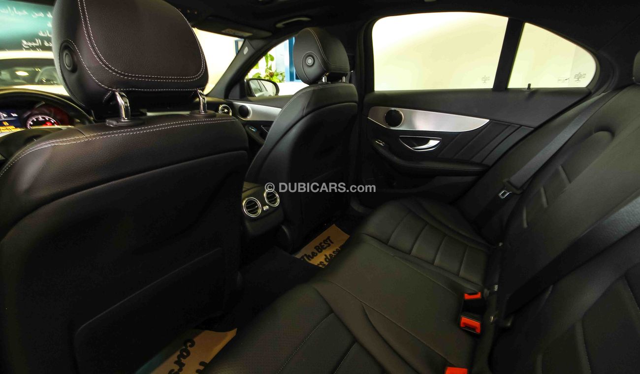 Used Mercedes-Benz C200 2017 for sale in Dubai - 126602