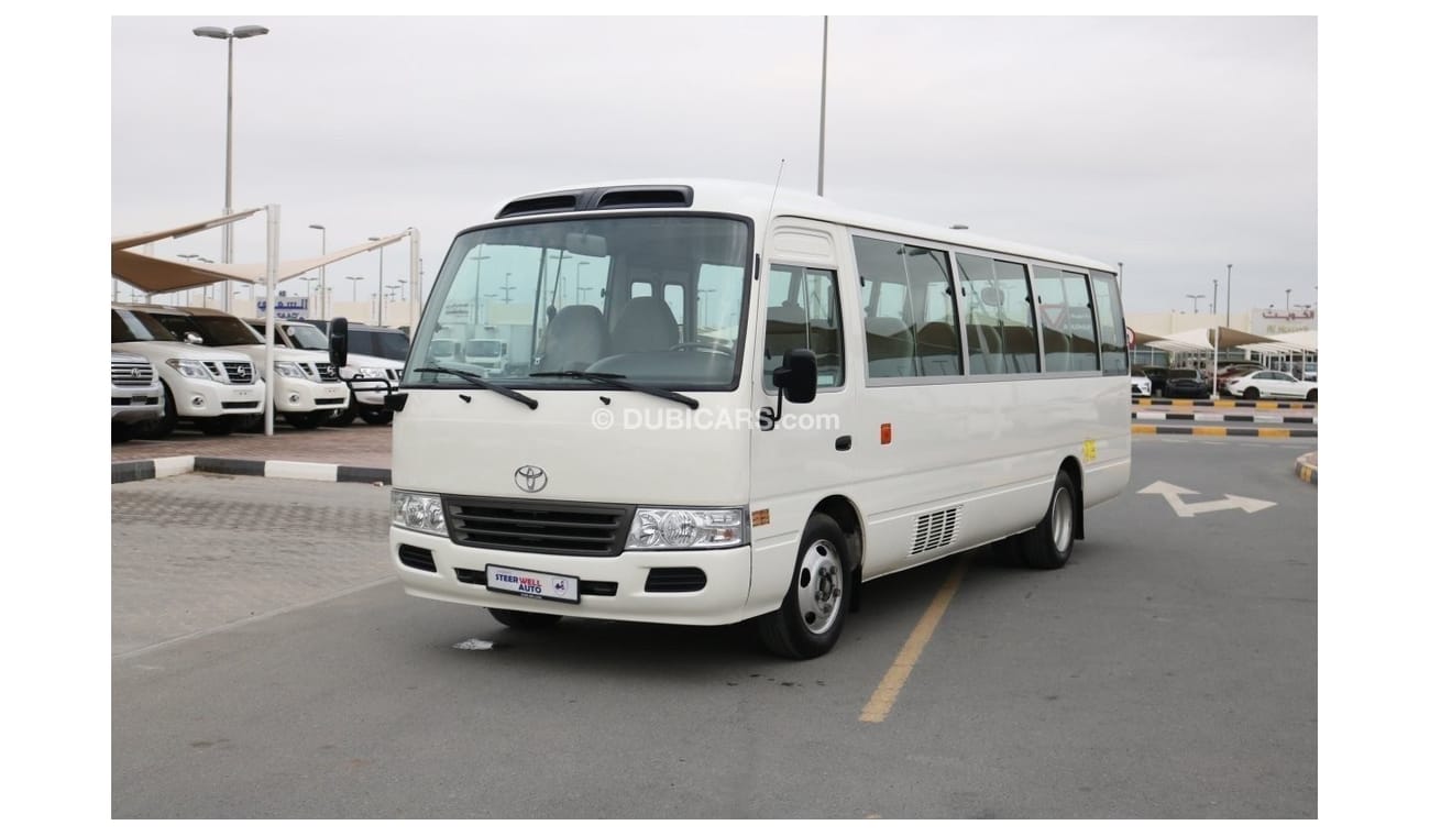 Used Toyota Coaster 30 SEATER BUS WITH GCC SPECS -EXCELLENT CONDITION ...