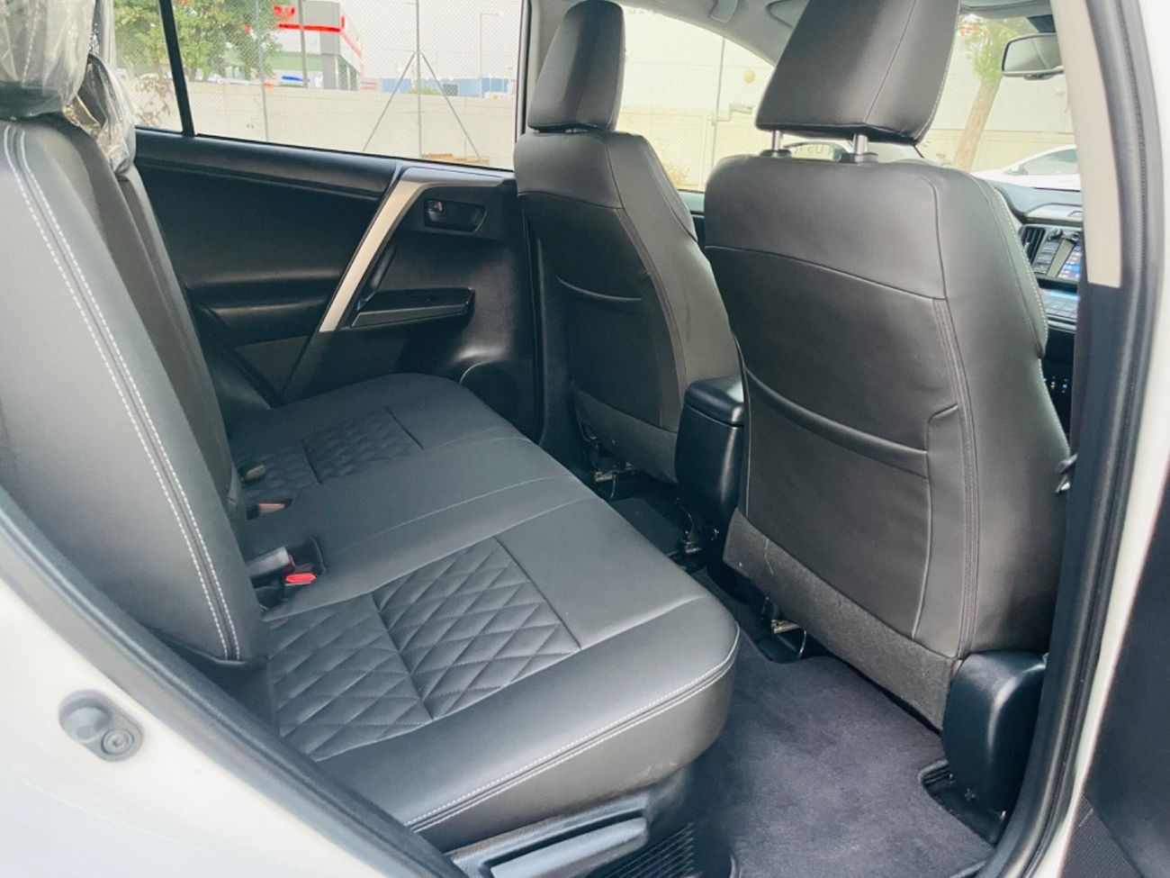 Used Toyota RAV4 VXR HEV 2018 RAV4 HYBRID PUSH START 2018 for sale in ...