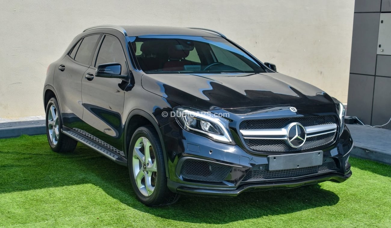 Used Mercedes-Benz GLA 250 2020 for sale in Sharjah - 763707