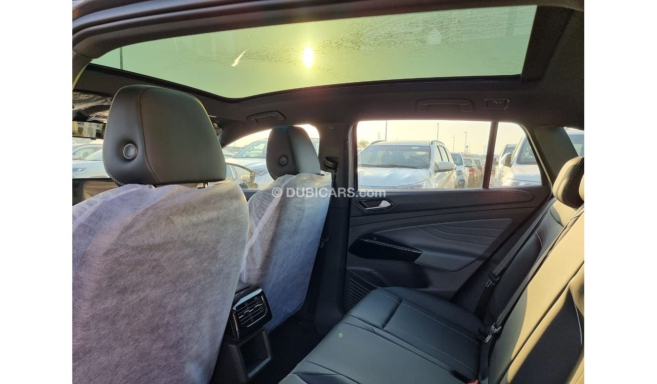 New Volkswagen ID.4 Volkswagen ID4 Pure Plus X FWD 5 Doors, Color Grey ...