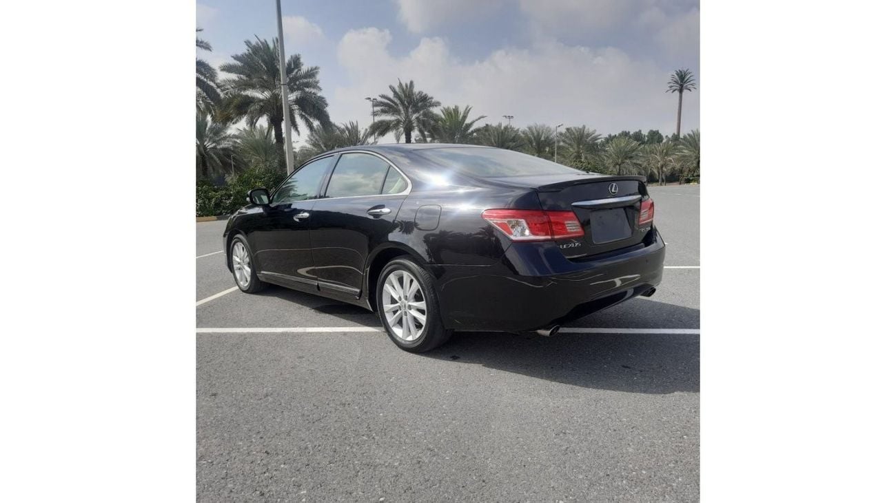 Used Lexus ES350 2012 for sale in Dubai - 713853