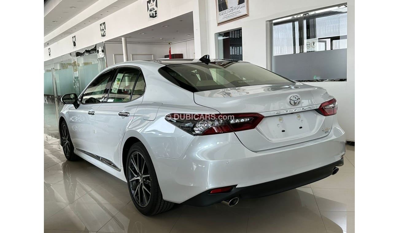 New Toyota Camry Limited Edition 3.5L 2023 2023 for sale in Dubai - 668269