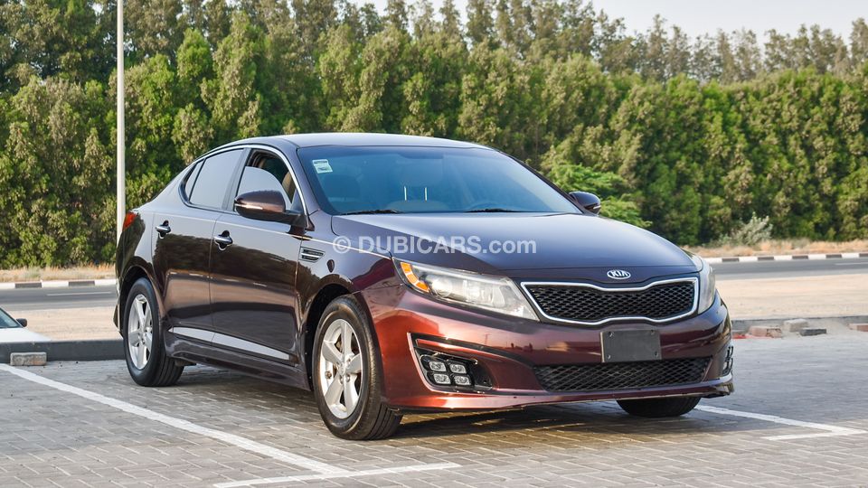 Used Kia Optima 2015 for sale in Sharjah - 632074