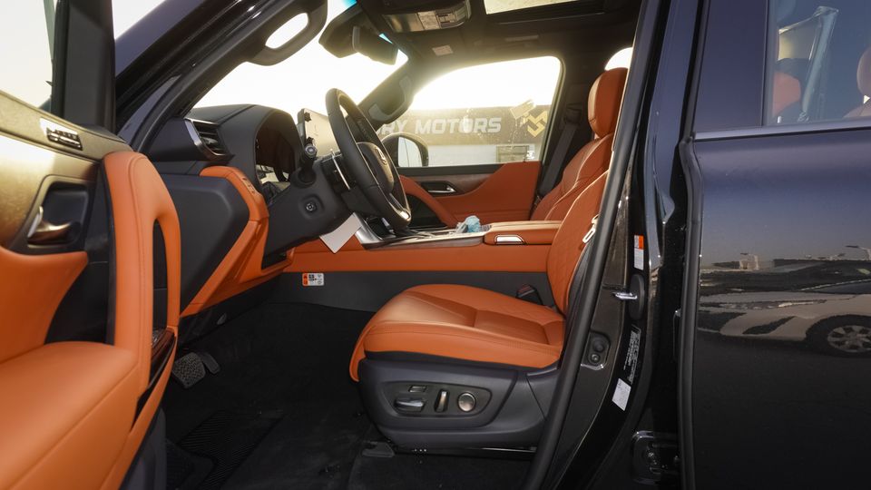 New Lexus LX600 KURO 3.5L V6 4 Seats 2024 for sale in Dubai - 846913