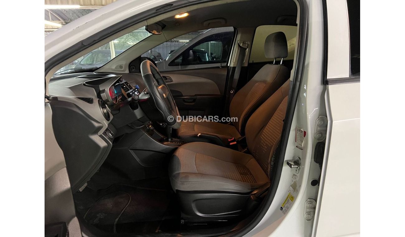 Used Chevrolet Sonic 2008 for sale in Dubai - 602602