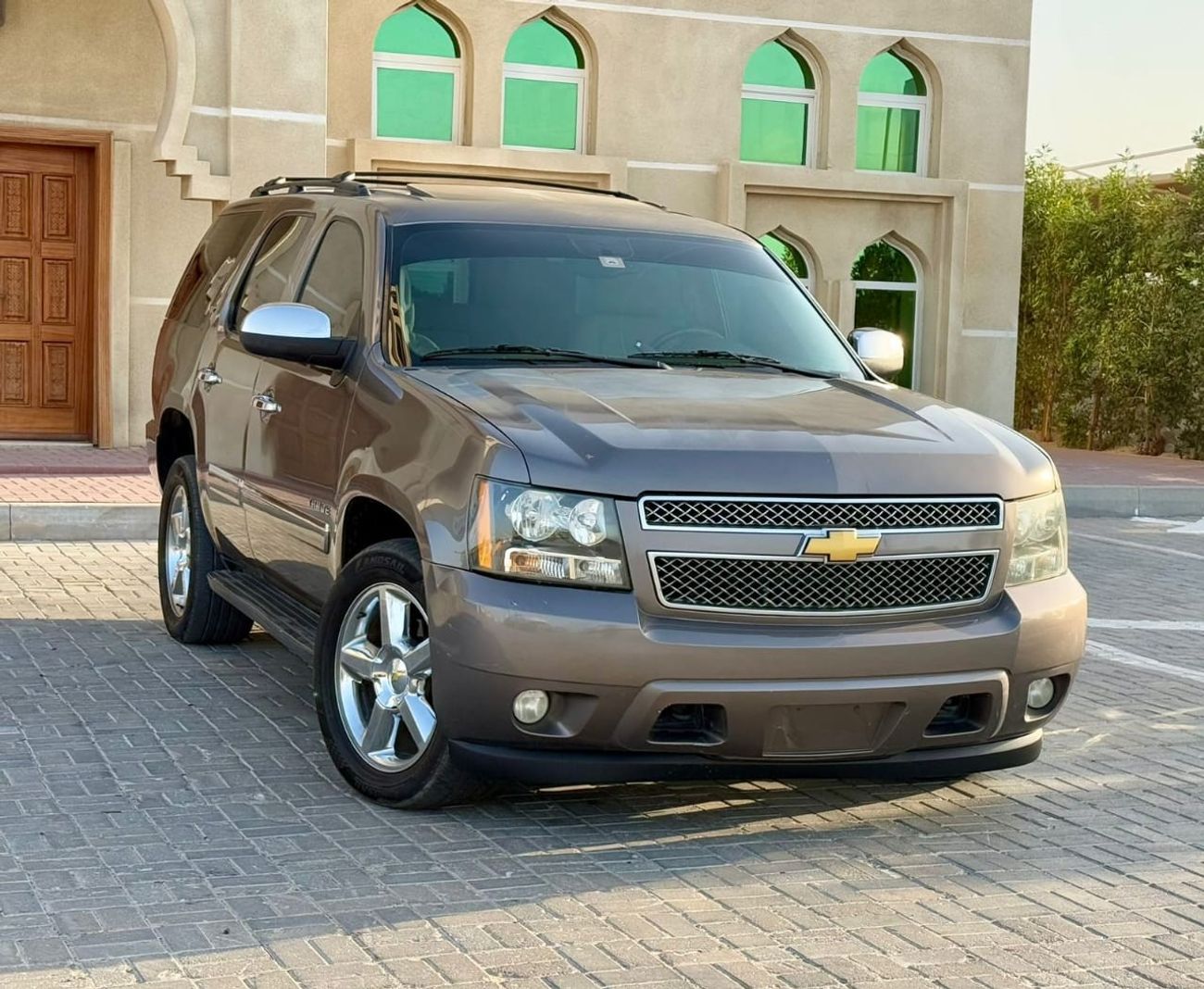 Used Chevrolet Tahoe LTZ 5.3L 4WD (8 Seater) 2014 for sale in Sharjah ...