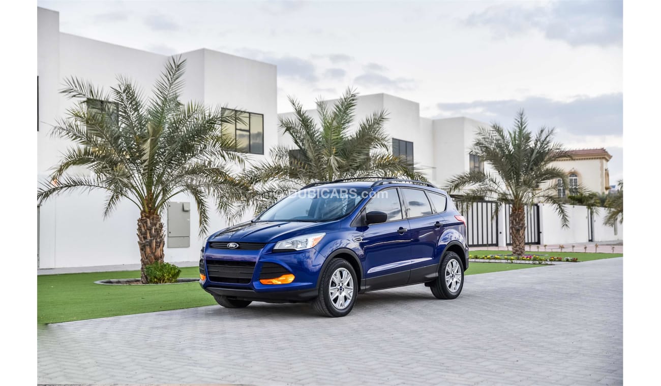 Used Ford Escape 2014 for sale in Dubai - 142479
