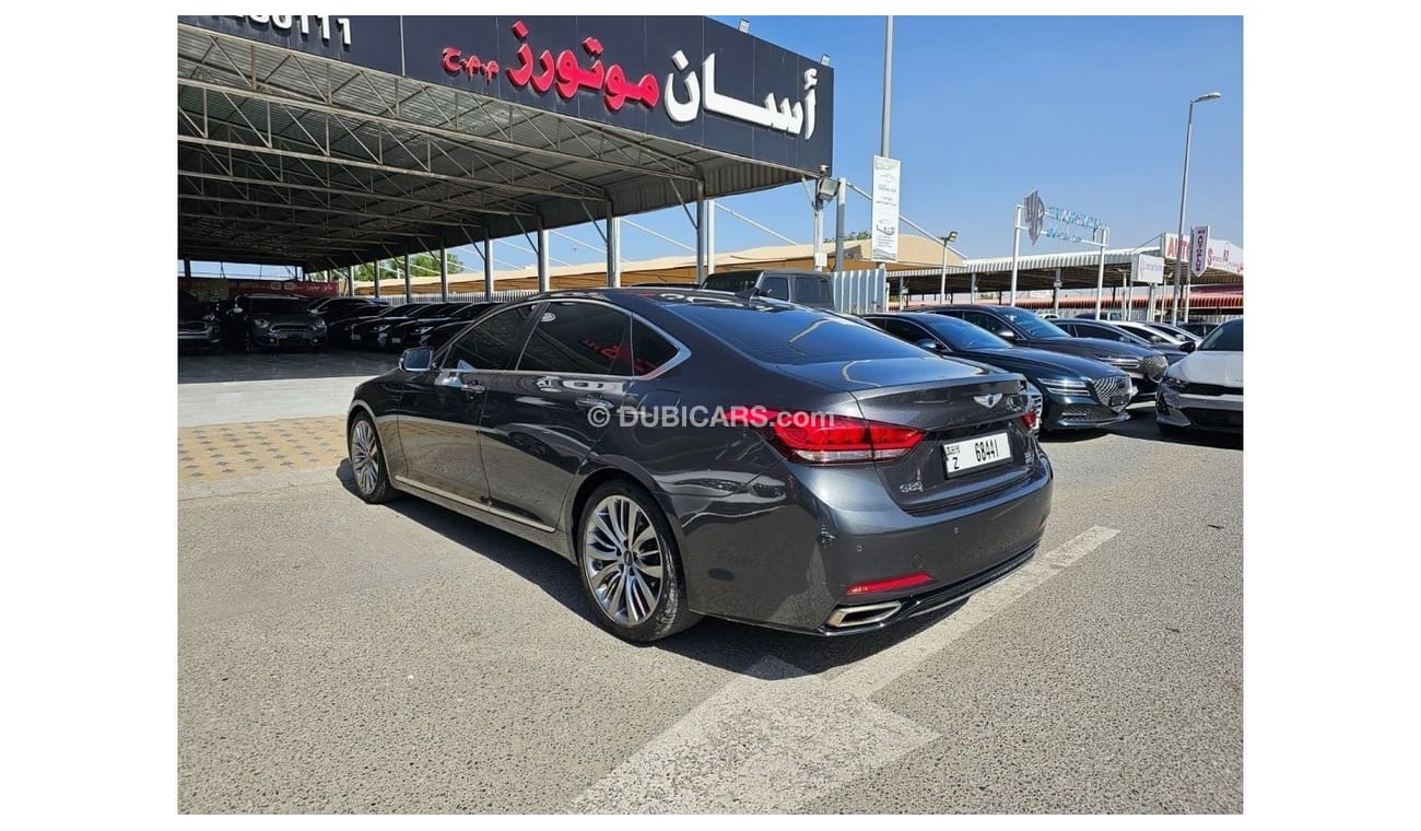 Used Genesis G80 Prestige 2017 for sale in Dubai - 686966
