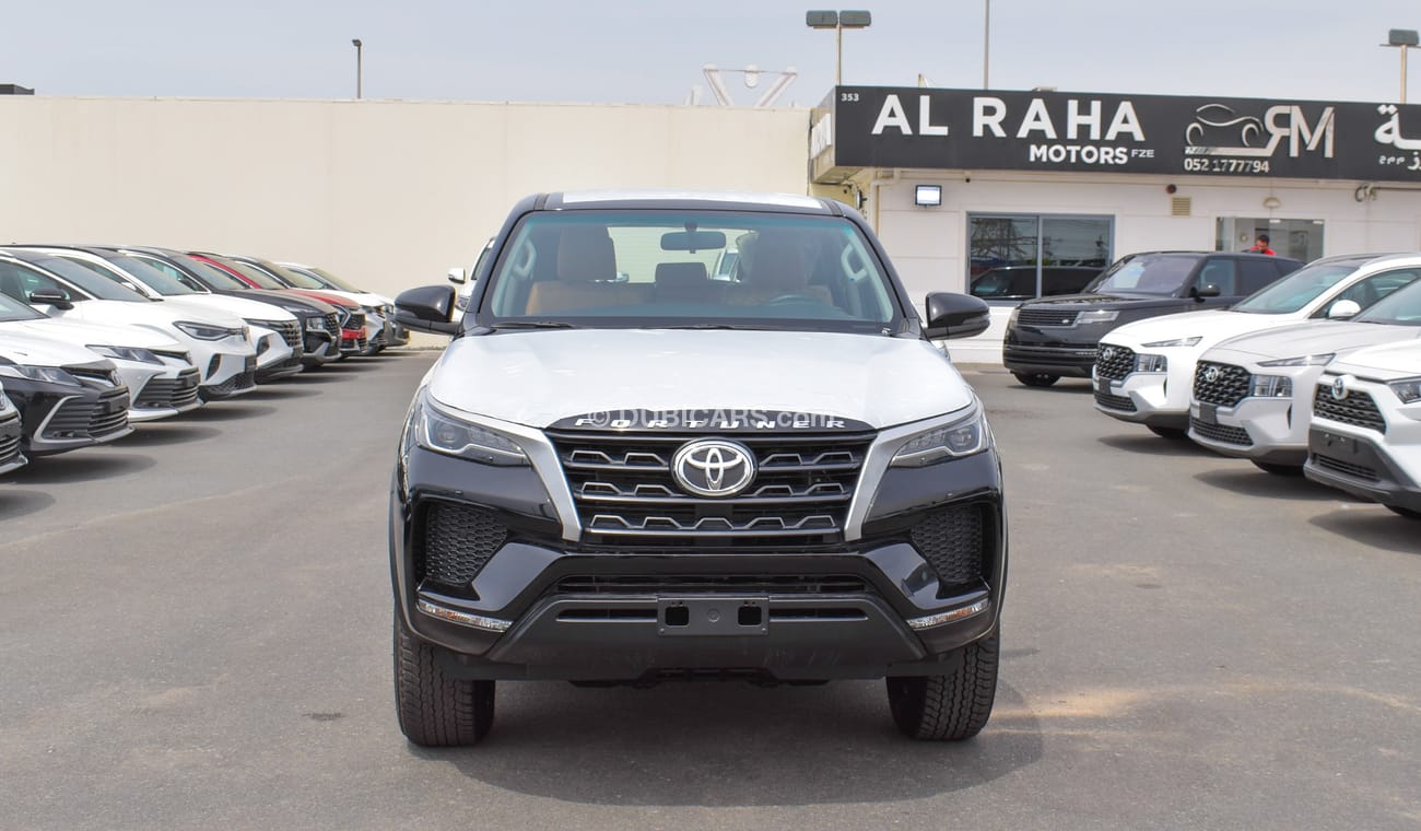 New Toyota Fortuner SR5 2.7 L 2023 for sale in Dubai - 605908
