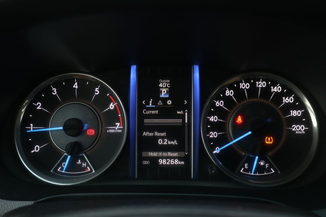 Used Toyota Fortuner EXR GCC V4 2018 for sale in Sharjah - 760194