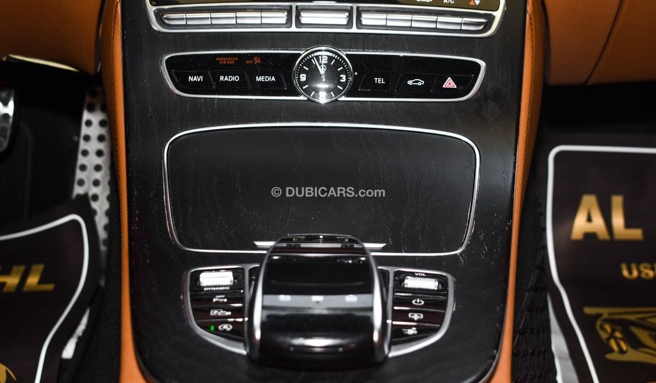 Used Mercedes-Benz E200 EMC 2017 for sale in Sharjah - 698702