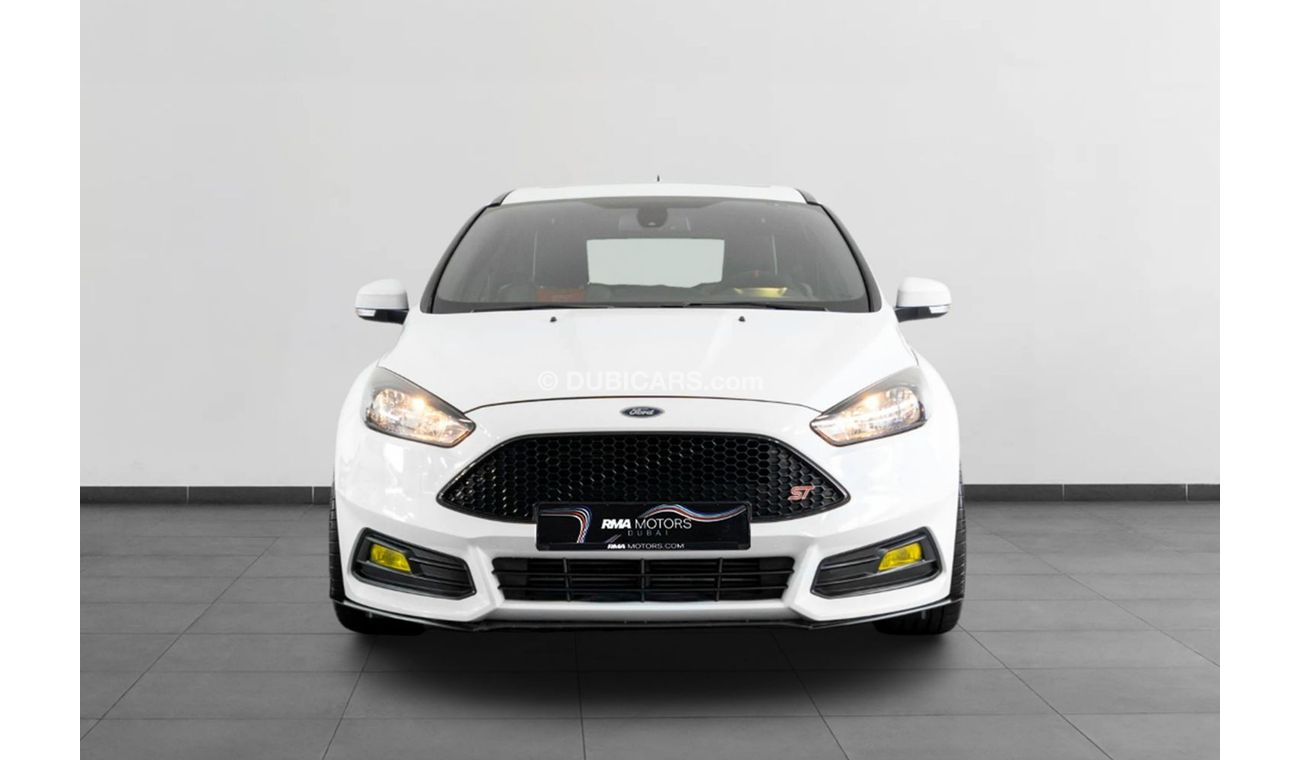 Used Ford Focus ST 2018 for sale in Dubai - 685844