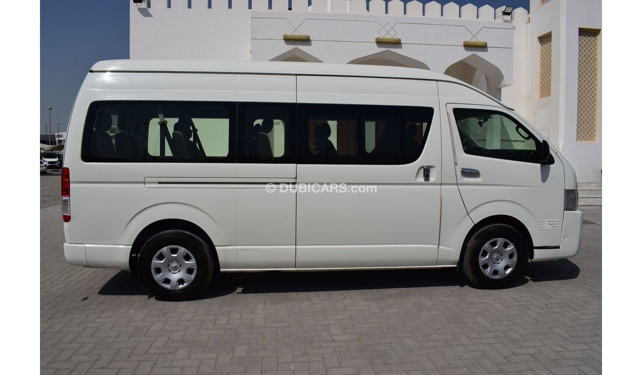 Used Commuter GLX High Roof Toyota Hiace Highroof GLX 13 seater, Model ...