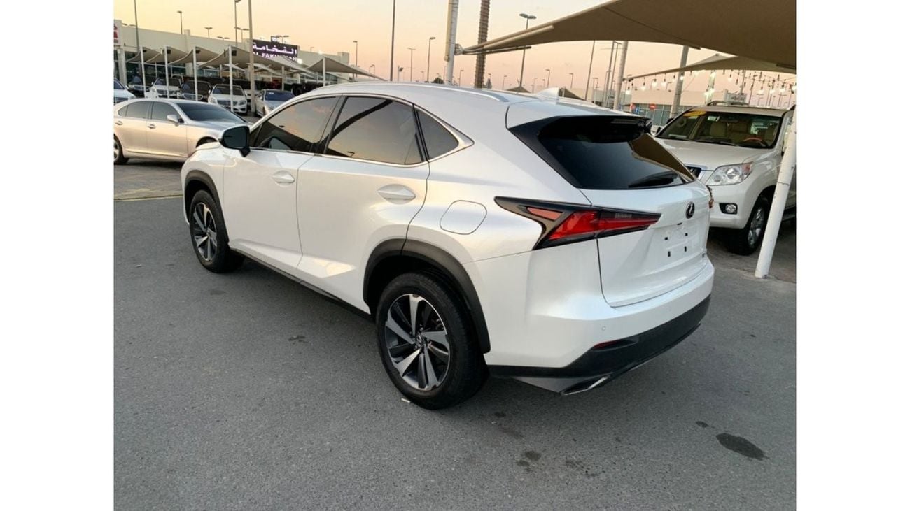 Used Lexus NX300 2019 for sale in Sharjah - 712884