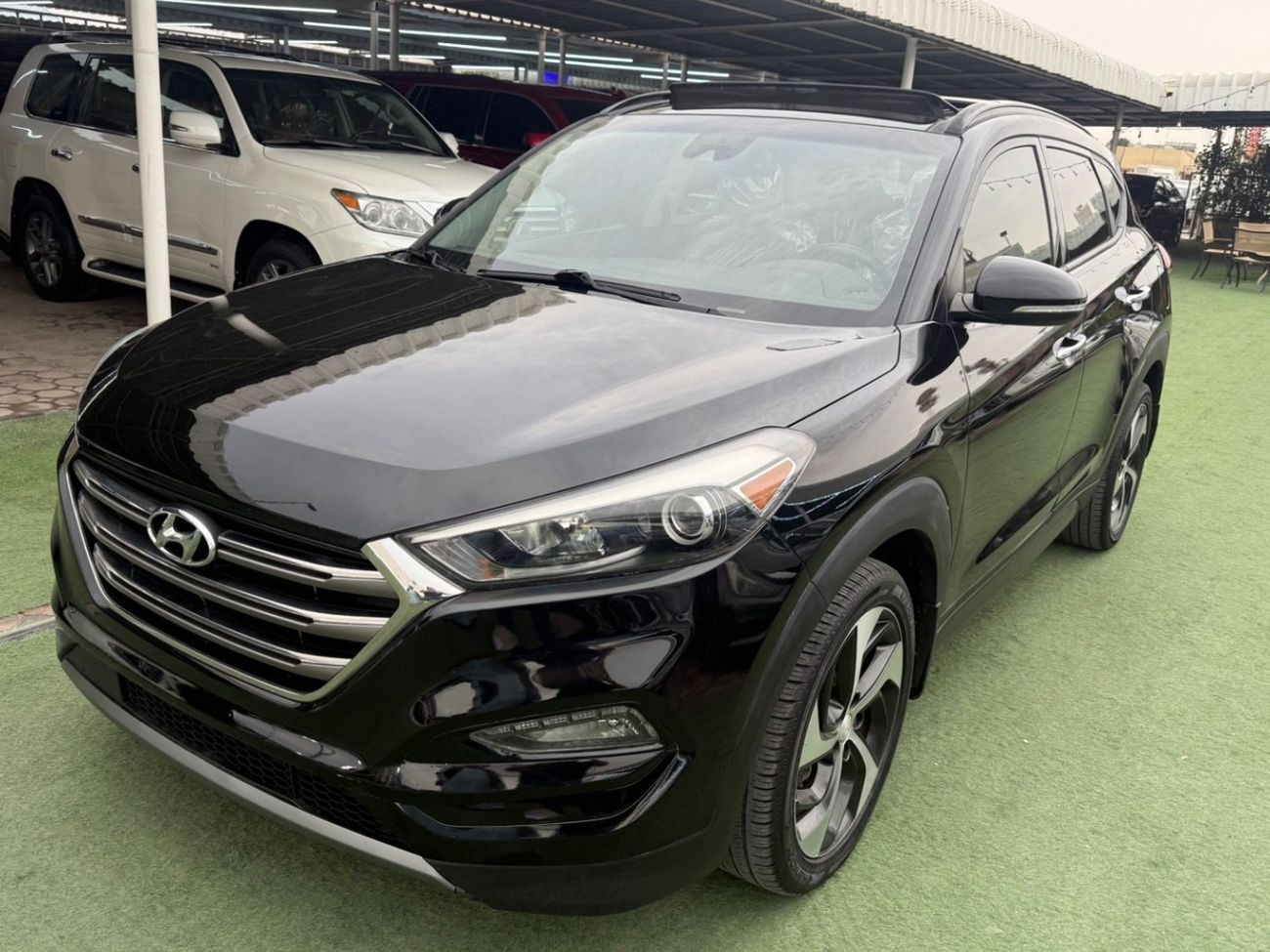 Used Hyundai Tucson Basic Panorama 1.6L 2016 for sale in Ajman - 830208