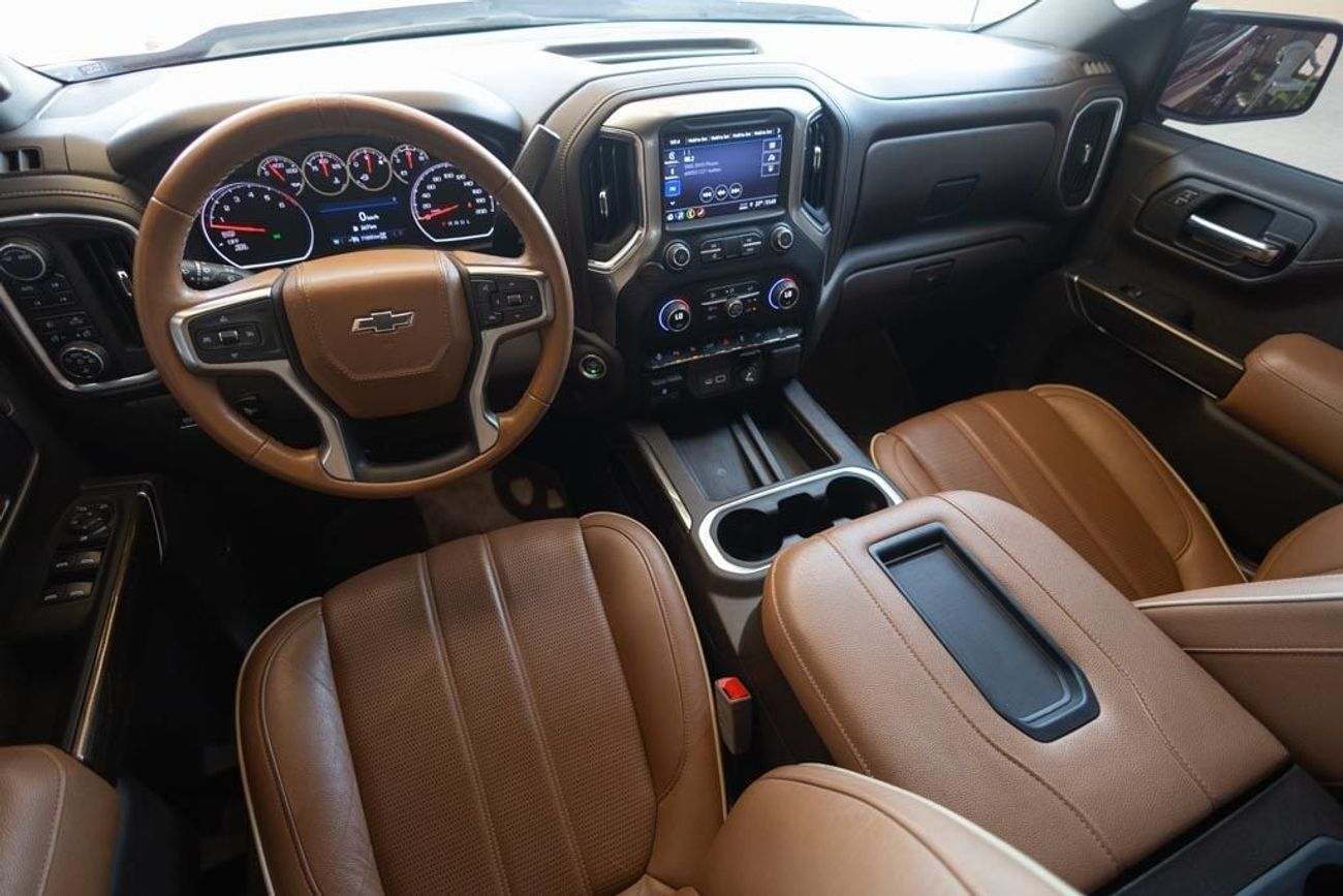 Used Chevrolet Silverado LD Z71 TrailBoss ShaheenEX Crew Cab 2022 GCC under Agency Warranty with ...