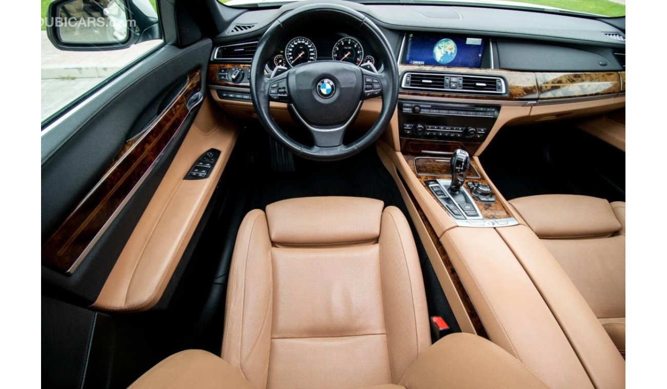 Used BMW 750Li F02 2014 for sale in Dubai - 550156