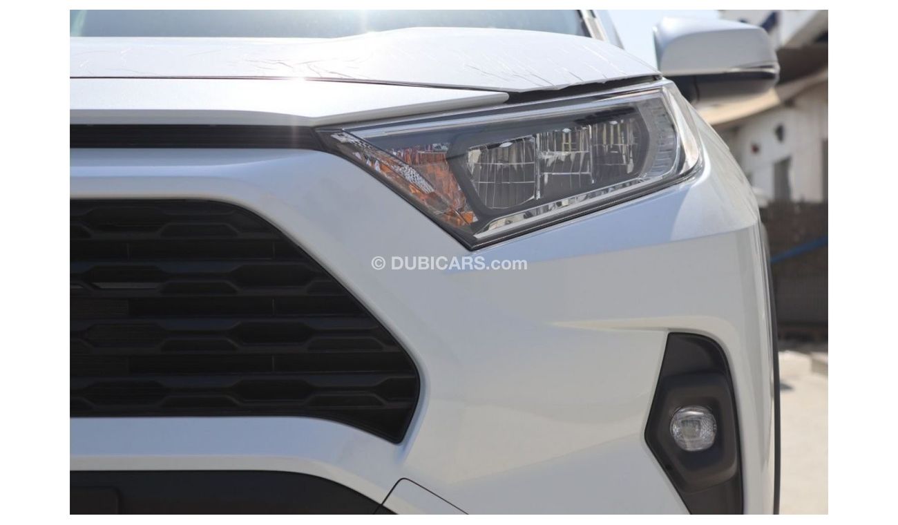 New 2023 TOYOTA RAV4 2.0 4WD SUNROOF 2023 for sale in Dubai - 675936