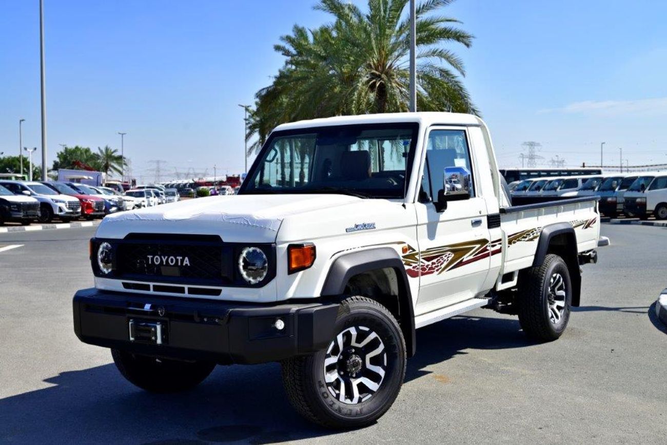 New Toyota Land Cruiser Pick Up Single Cab 2.8L 4WD Automatic - Top ...