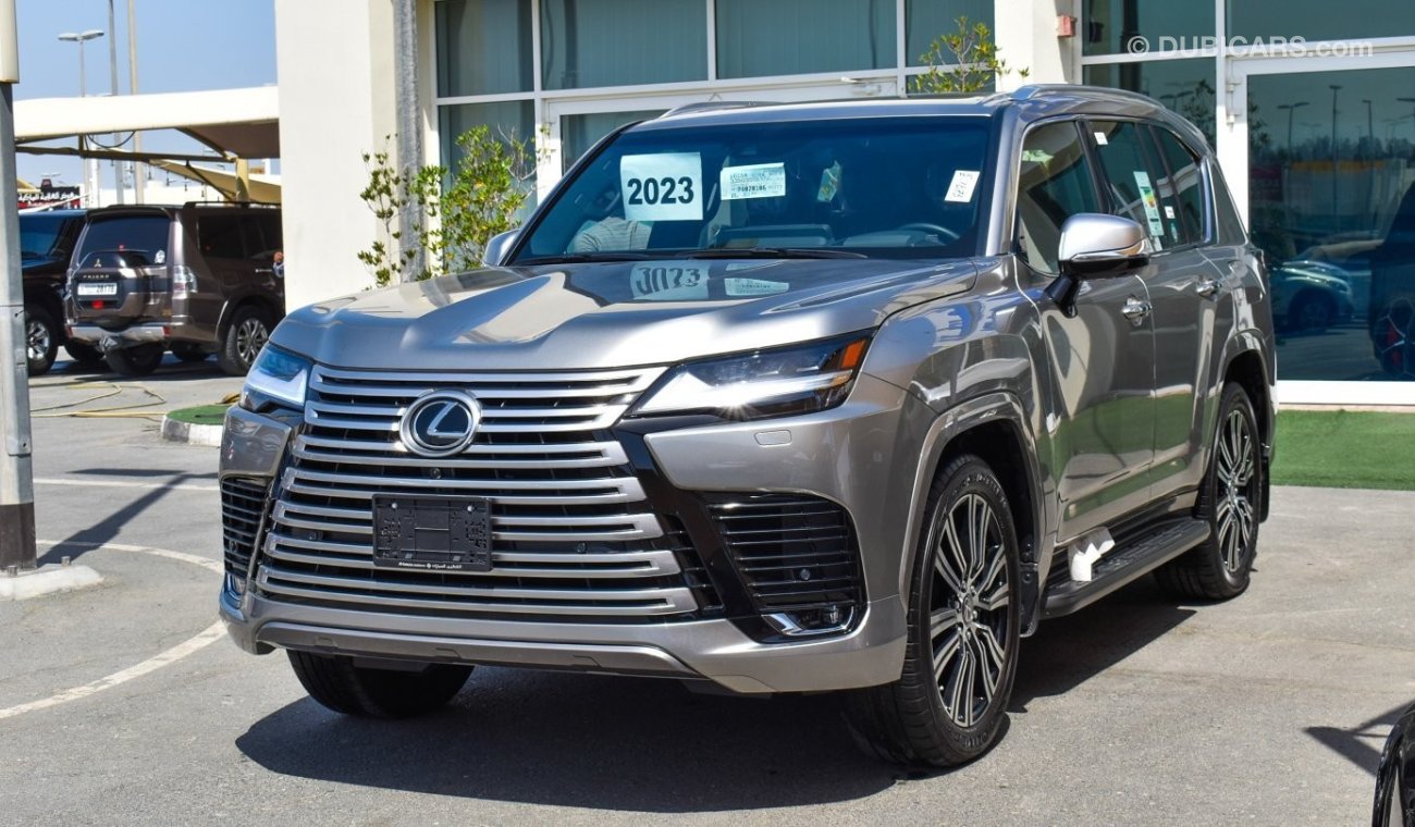 Used Lexus LX600 3.5L V6 2023 for sale in Dubai - 622663