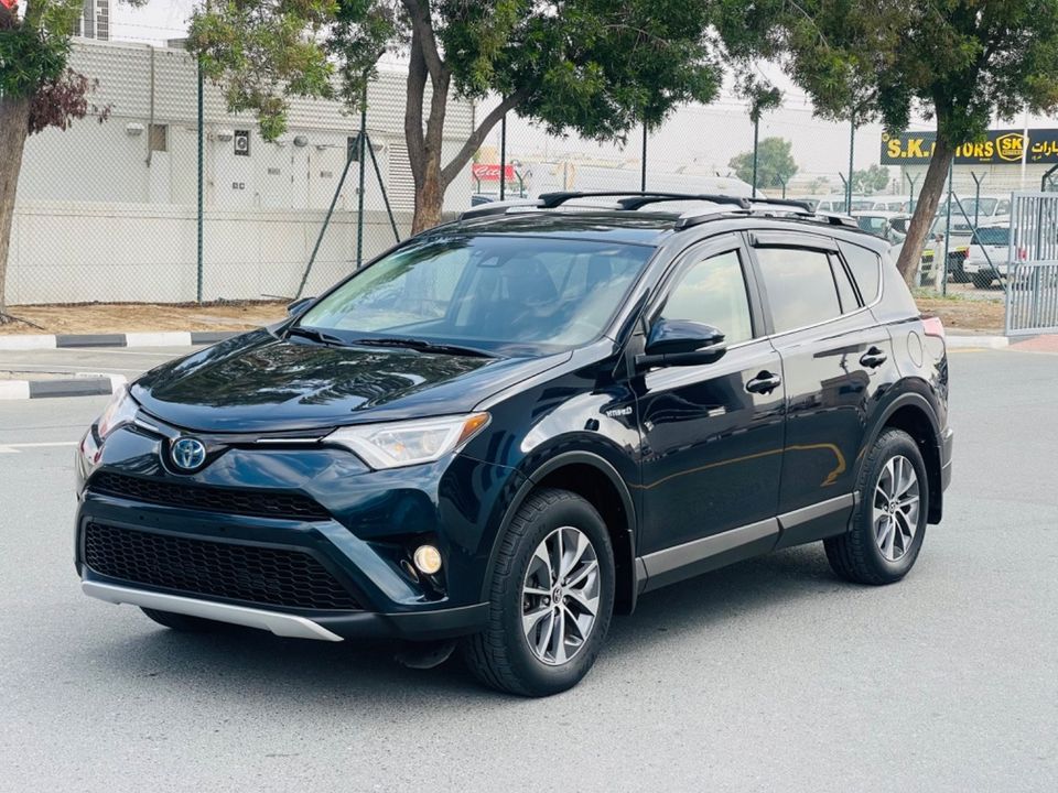 Used Toyota RAV4 Platinum Hybrid AWD full option 2017 for sale in Dubai ...