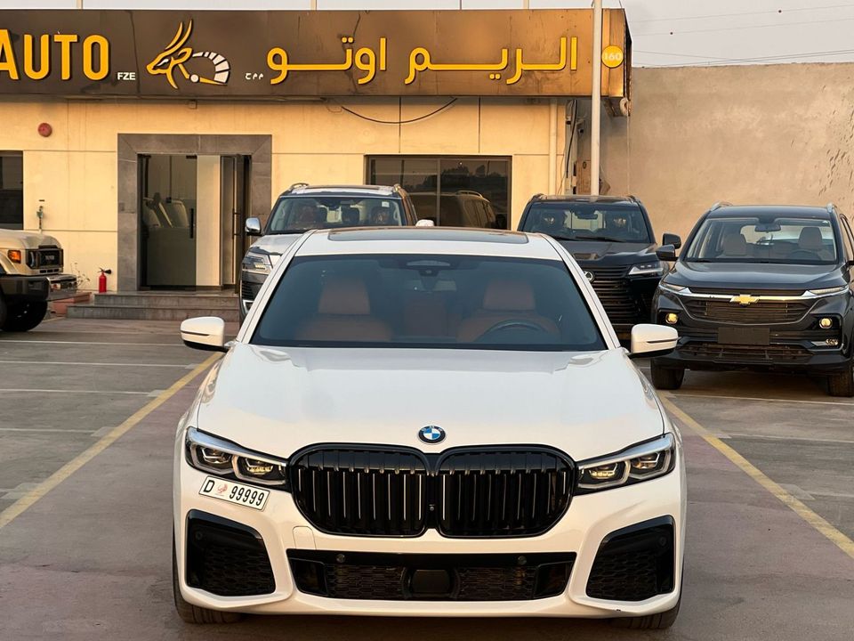 Used BMW 740I 2021 2021 for sale in Dubai - 863757