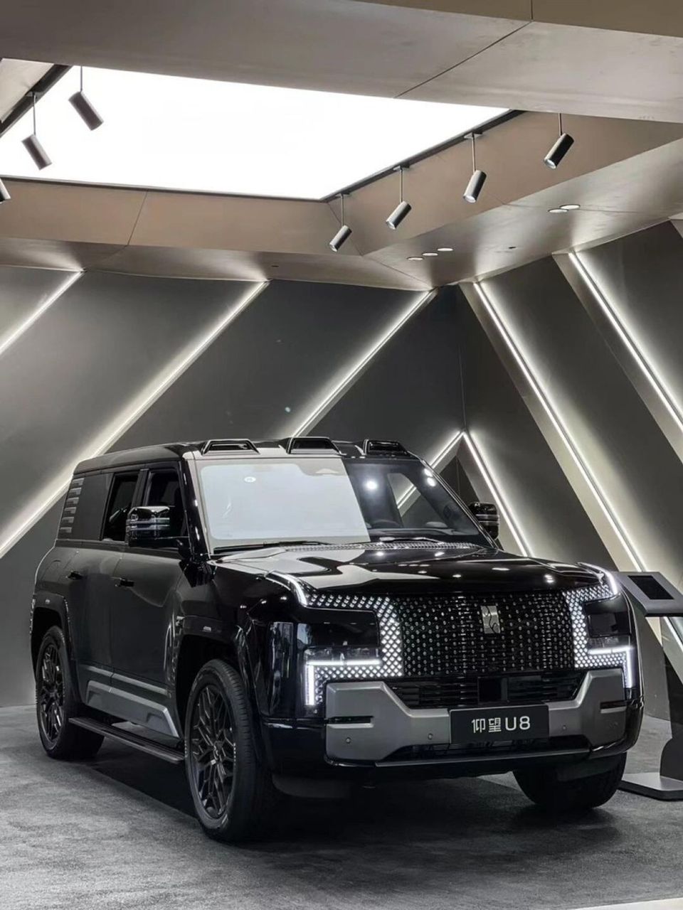 جديدة يانغوانغ U8 BYD U8 2024 للبيع في دبي - 852513