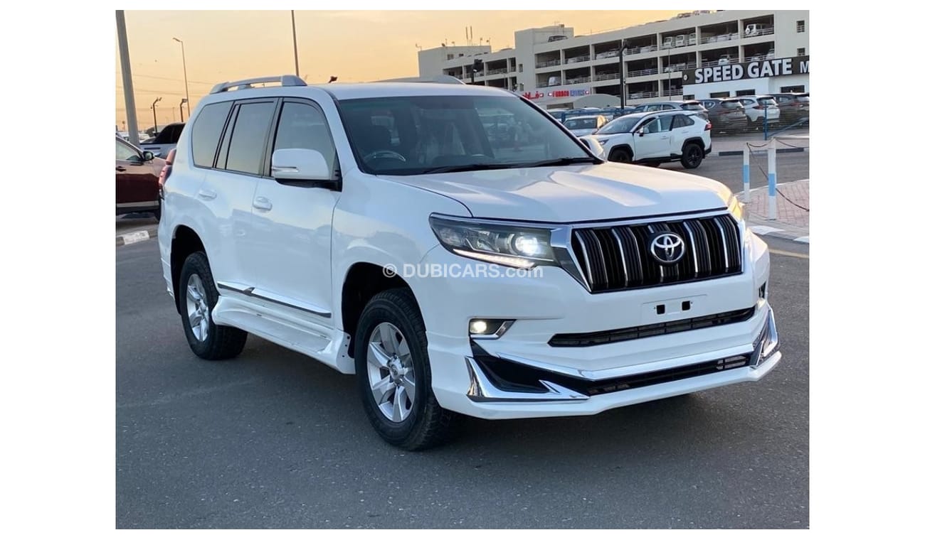 Used Toyota Prado Limited 2015 for sale in Dubai - 698250