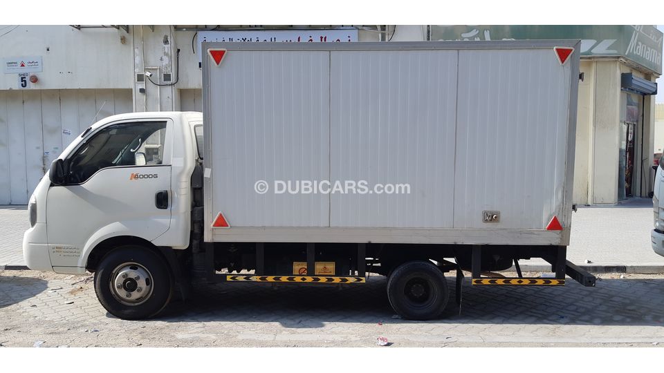 Used Kia K4000 2014 for sale in Sharjah - 470472