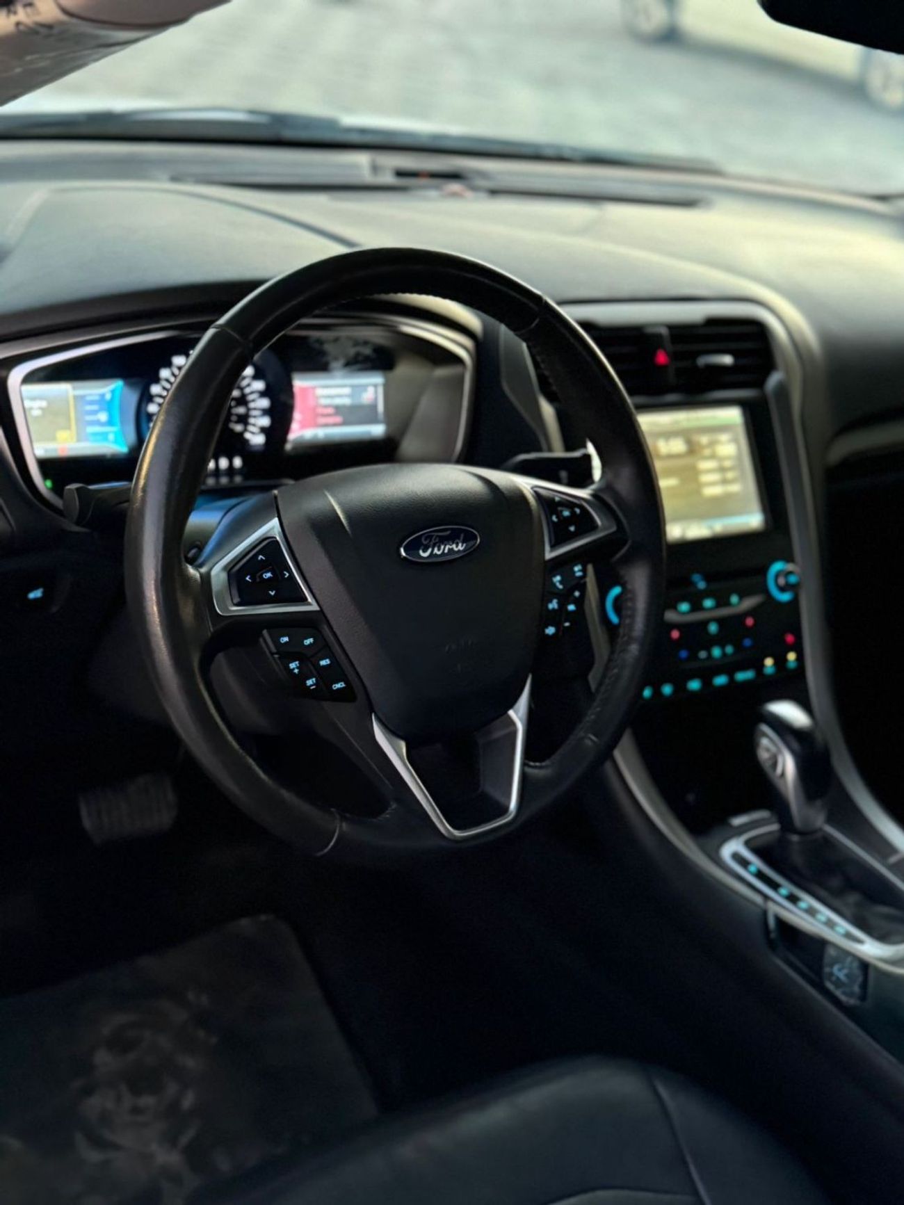 Used Ford Fusion S 2.5L 2014 for sale in Sharjah - 795118