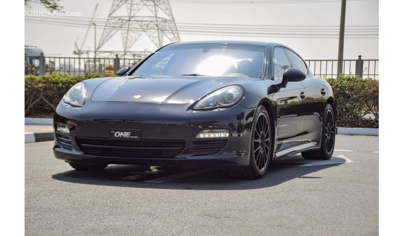 Used Porsche Panamera 2012 for sale in Dubai - 669422