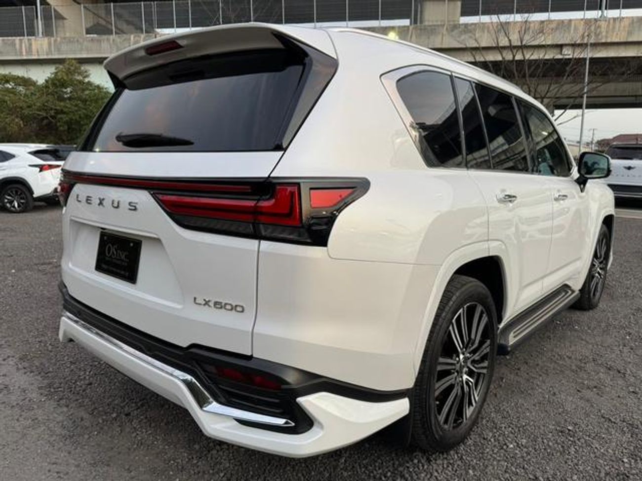 Used Lexus LX600 2022 for sale in Dubai - 862638