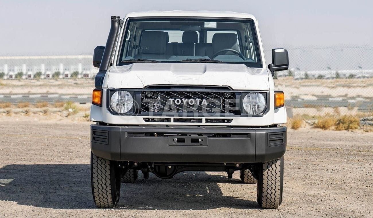 New Toyota Land Cruiser Hard Top LC76 4.2L V6 DIESEL 2024 2025 for sale in Dubai - 798499