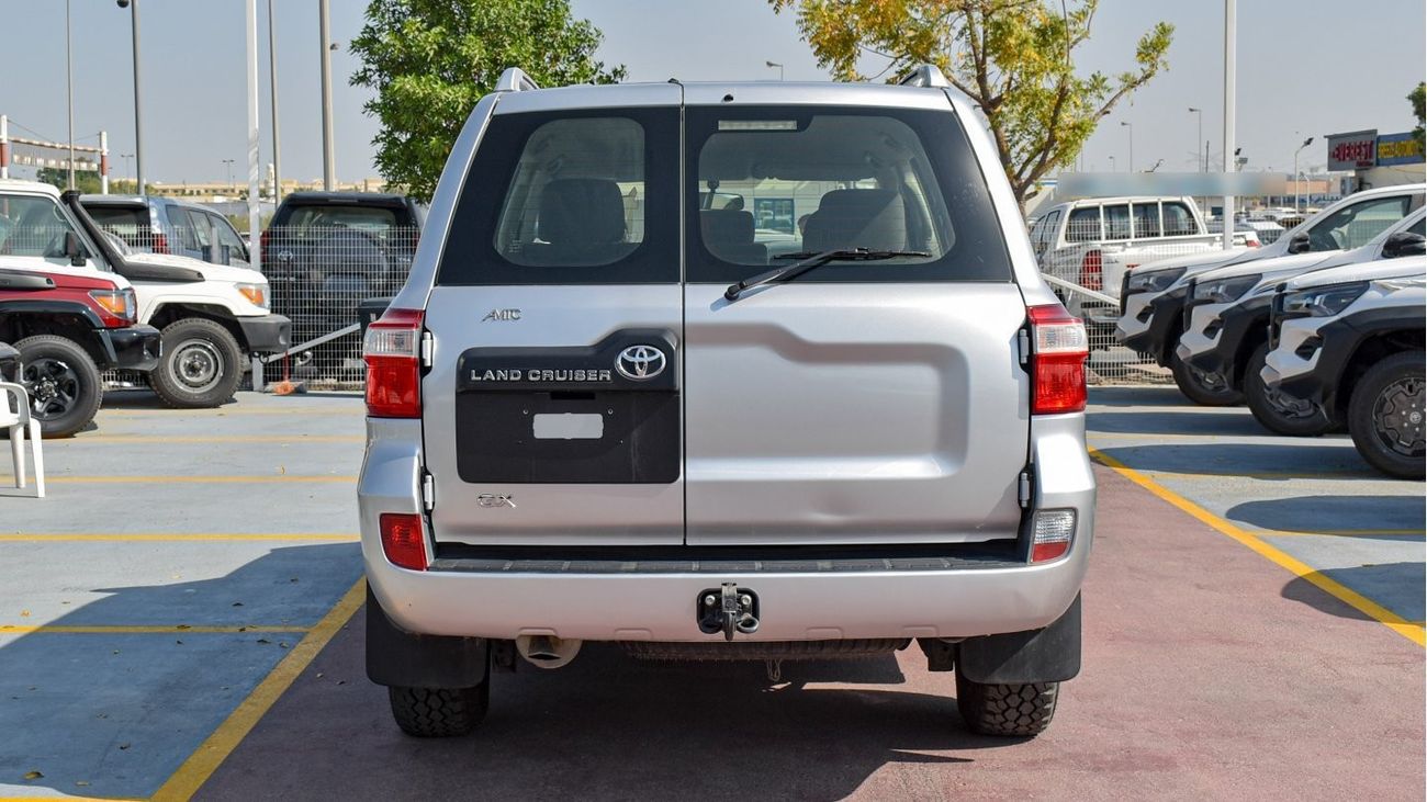 Used Toyota Land Cruiser GX 4.0 M/T 2021 for sale in Dubai - 789023
